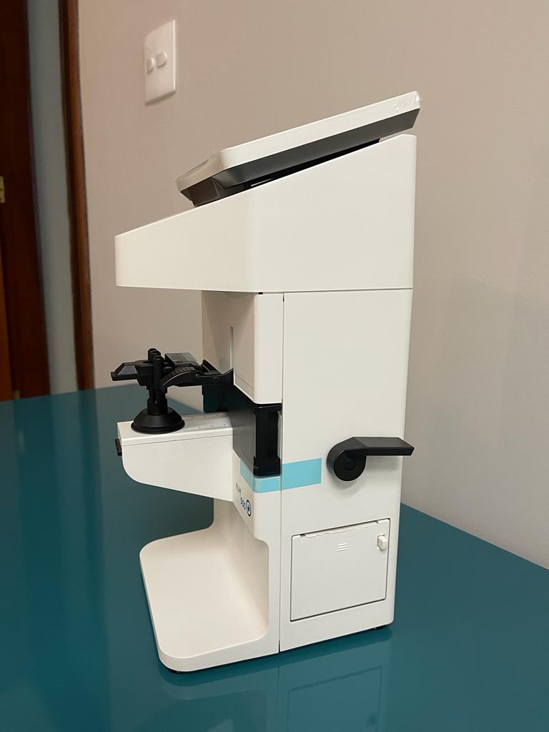 Lensômetro Digital ALM 500 Essilor | OftalmoTrade